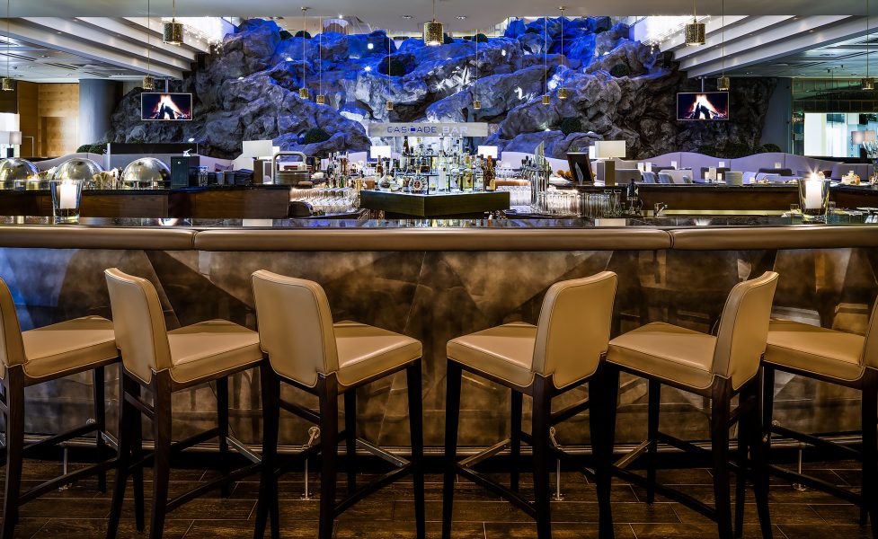 Die Cascade Bar im Vienna Marriott Hotel: Feine Cocktails mit Live ...